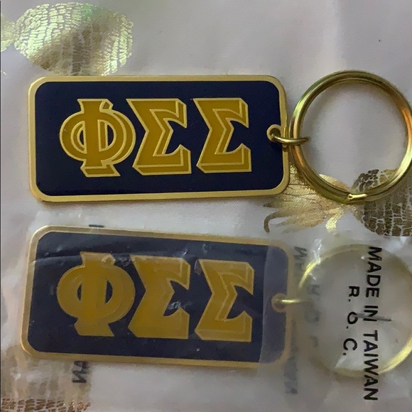 unknown | Accessories | New Greek Keychains 2 Available Omicron Epsilon ...